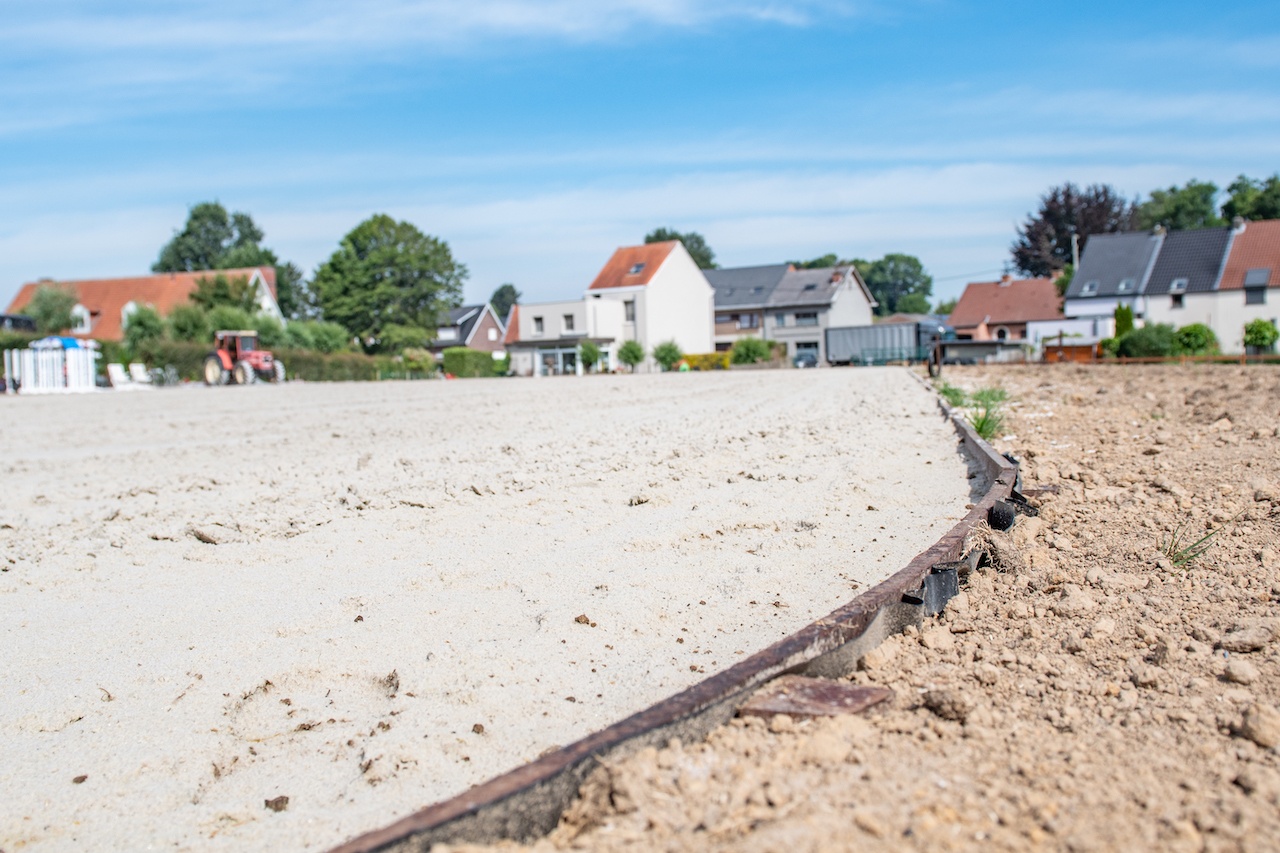 Eb- & Vloed pistes - DM.Equine